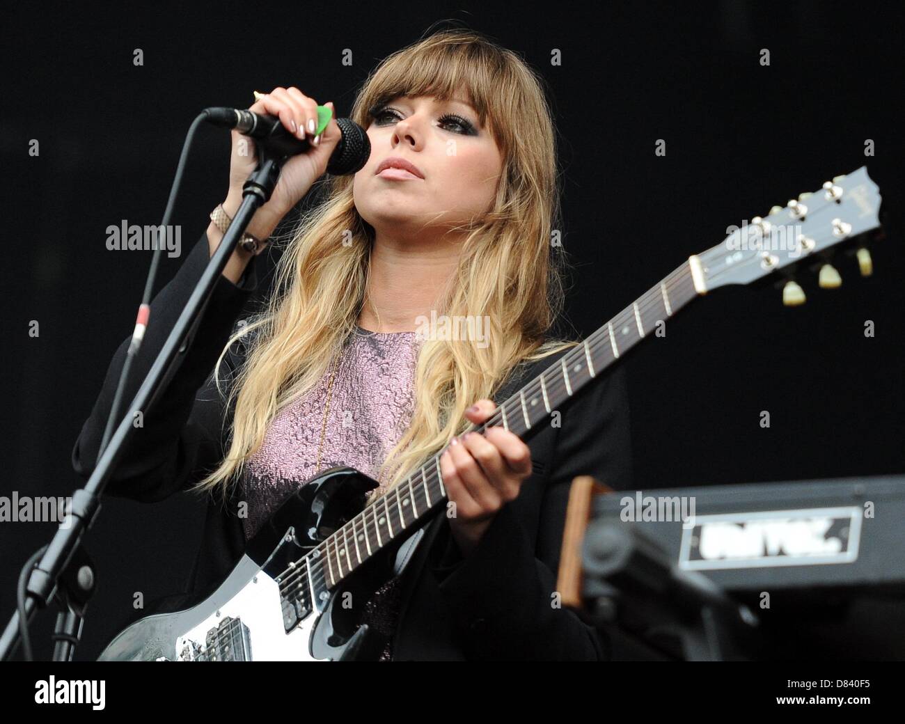 Berlin, Germany. 18th May 2013. The singer Ruth Radelet of the US ...