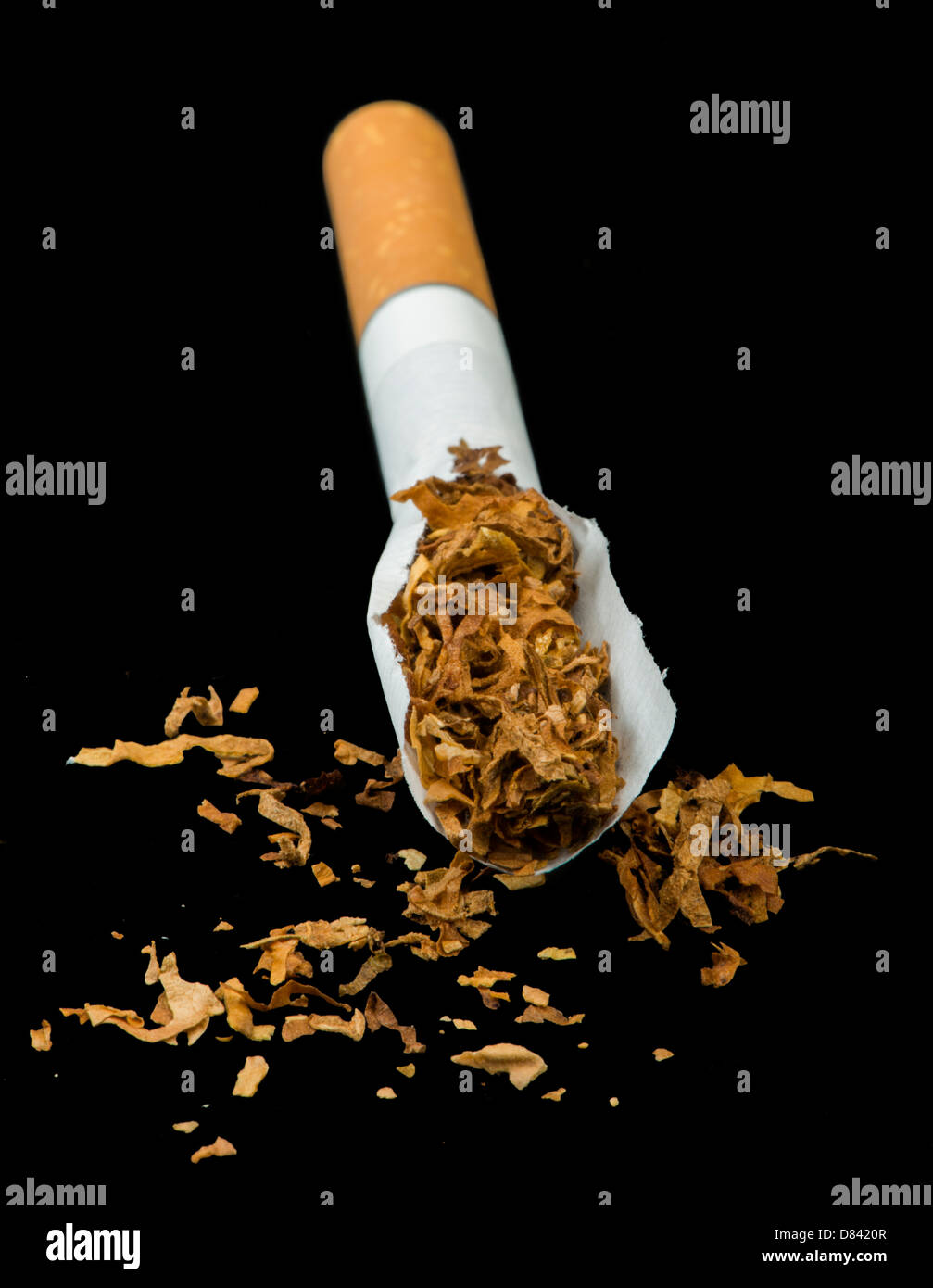 Crumpled cigarette and tabaco Stock Photo - Alamy