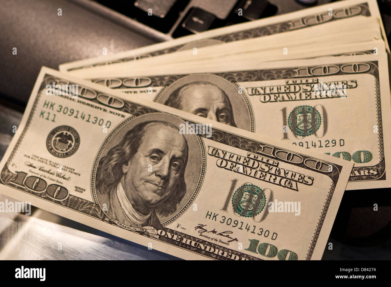 Usa banknote hi-res stock photography and images - Alamy