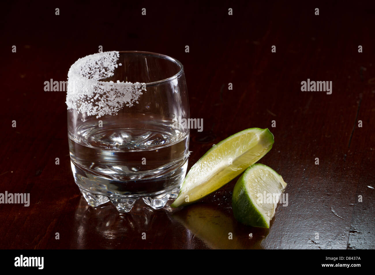 Silver tequila salt hi-res stock photography and images - Alamy