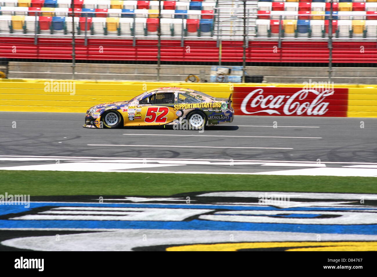 Charlotte motor speedway hi-res stock photography and images - Alamy