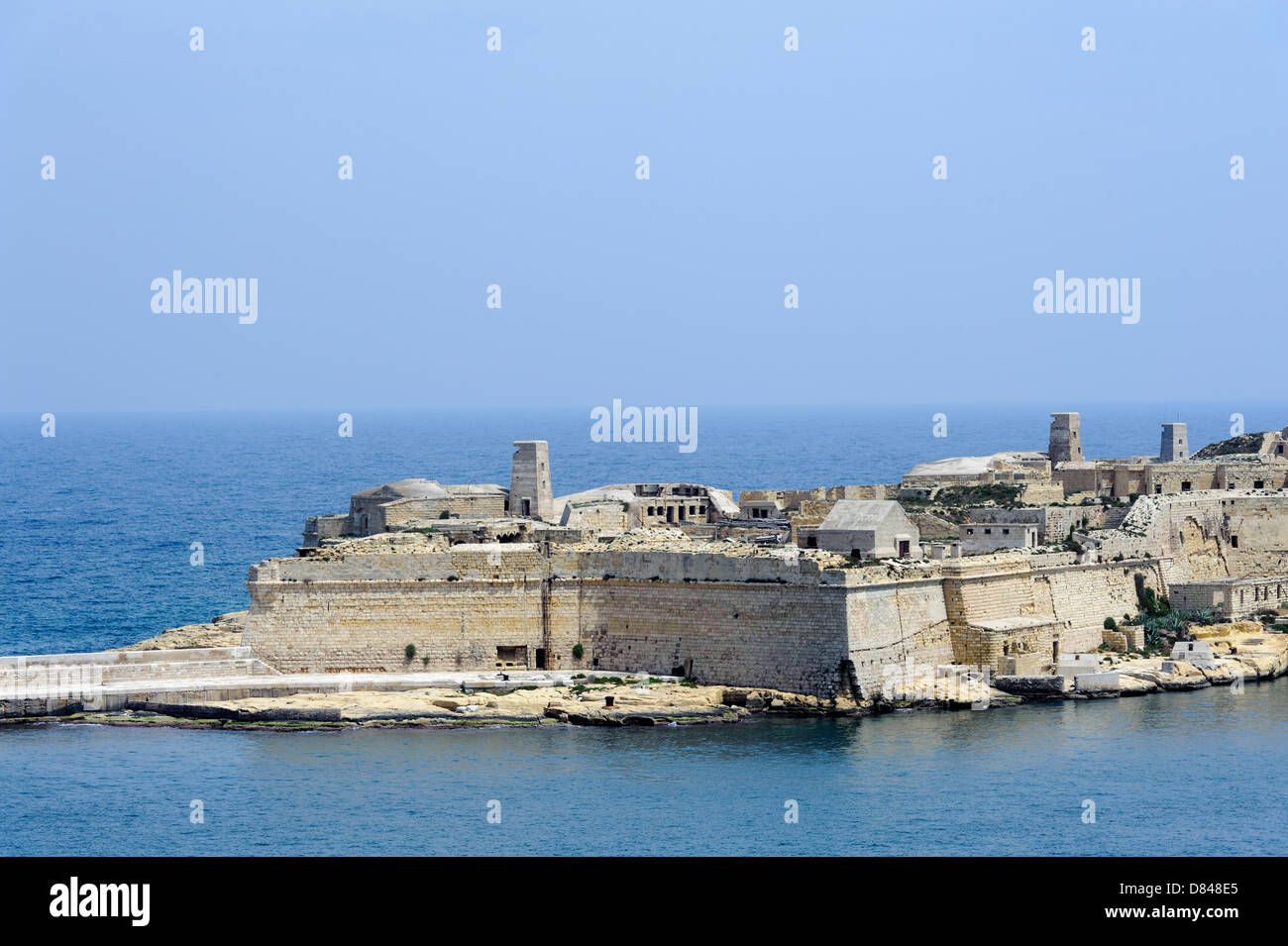 View from Lower Barracca Garden in Valletta, Fort Rinella, Malta Stock ...