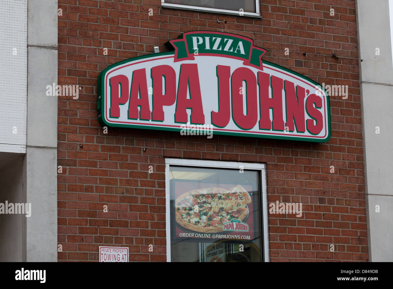 Papa Johns pizza sign - USA Stock Photo - Alamy