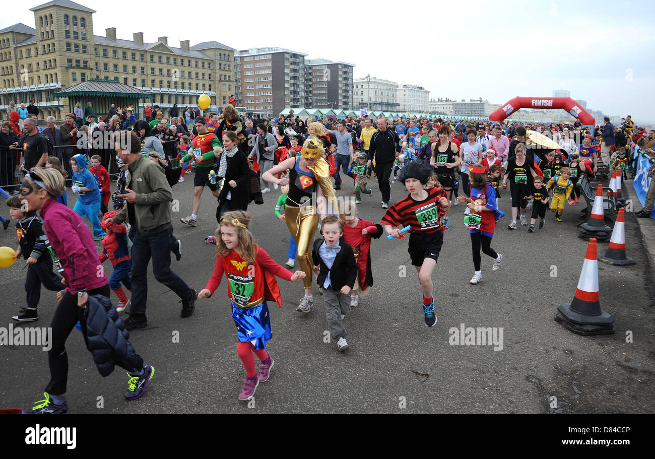 Hove, Sussex UK. 19th May 2013. Hundreds of people including children ...
