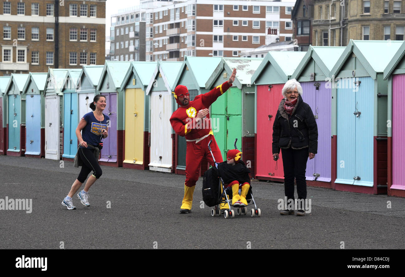 Hundreds people taking part in hi-res stock photography and images - Alamy