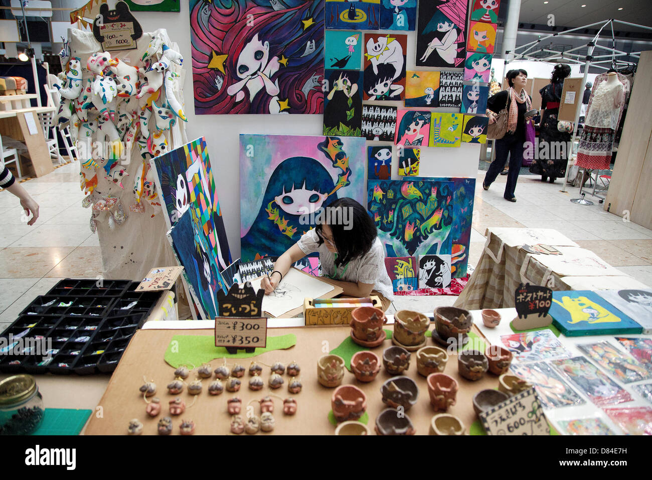 Tokyo, Japan. 19th May, 2013. The Design Festa shows the unique design ...