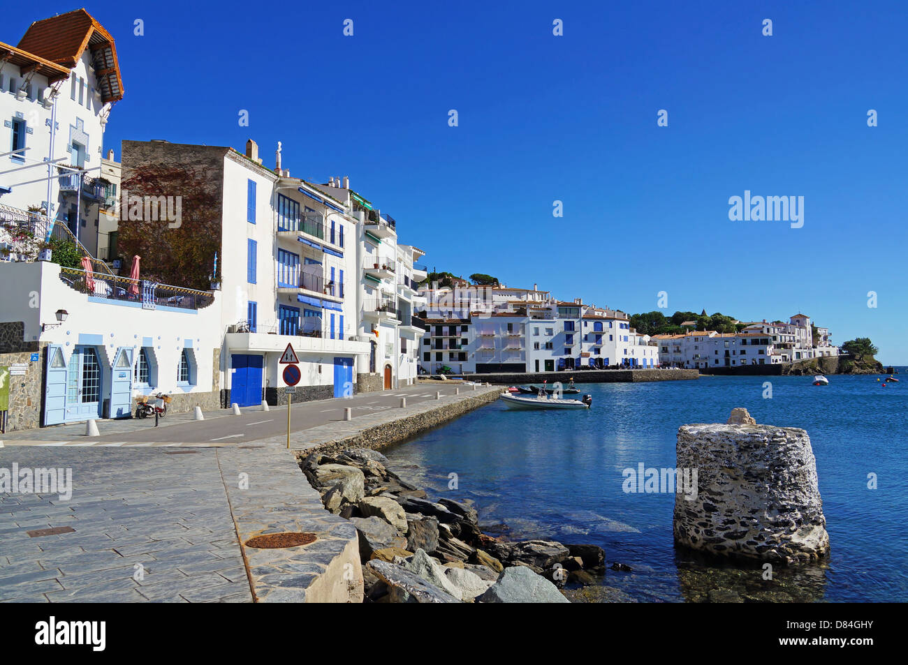 Coastal Mediterranean village in Spain, Cadaques, Costa Brava ...