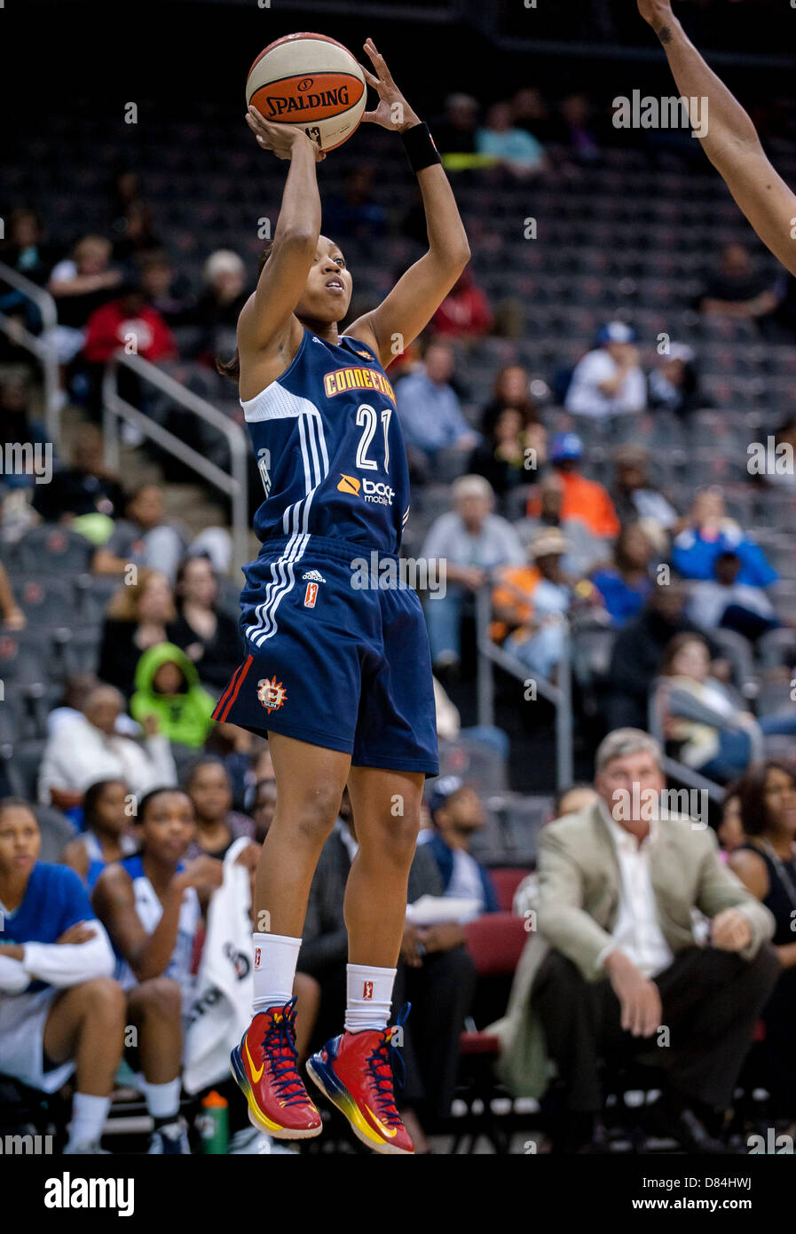 Renee montgomery hi-res stock photography and images - Alamy