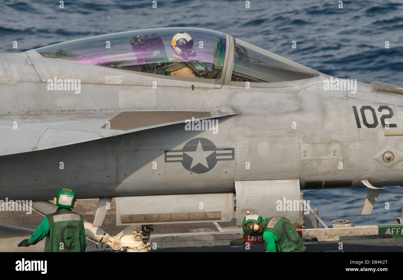 F 18 nose hi-res stock photography and images - Alamy