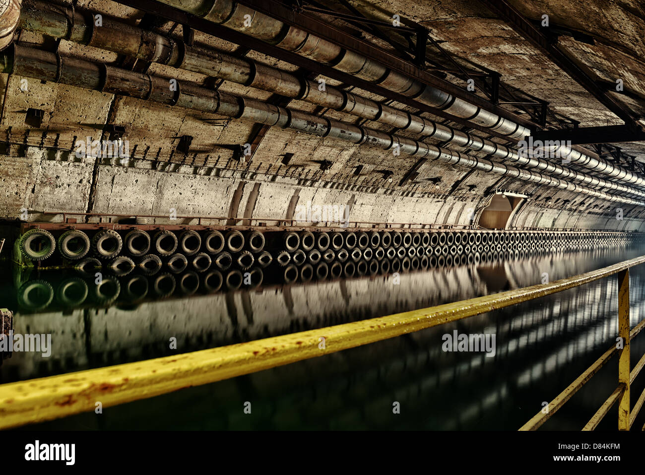 Ukraine military factory ussr hi-res stock photography and images - Alamy