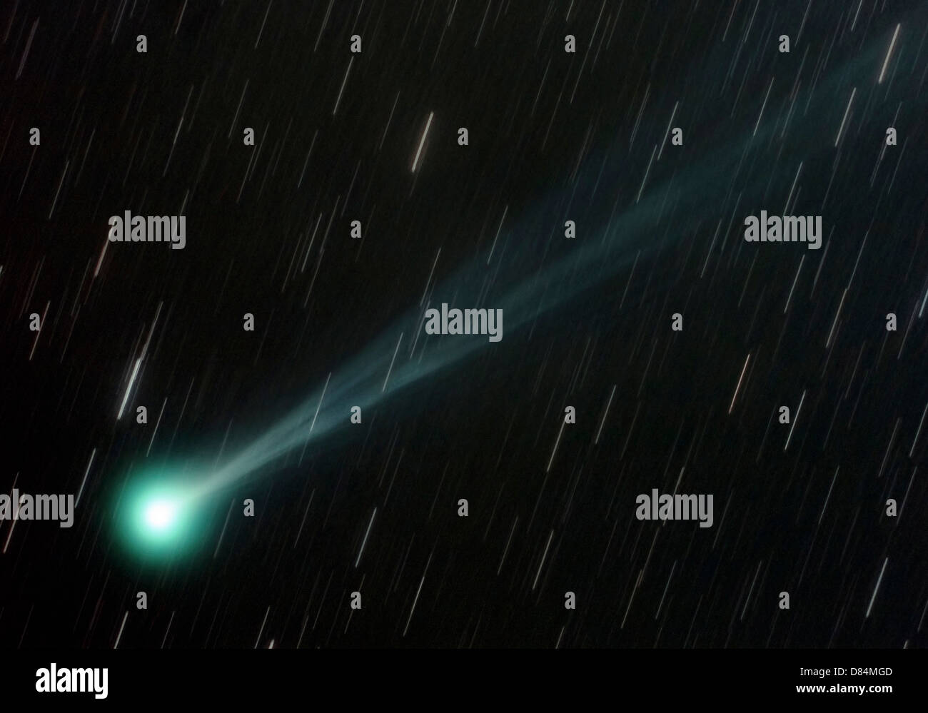 Comet lemmon hi-res stock photography and images - Alamy