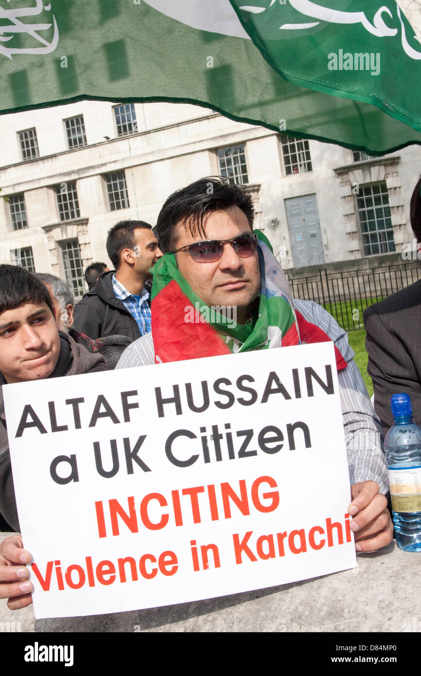 British pakistanis hi-res stock photography and images - Alamy