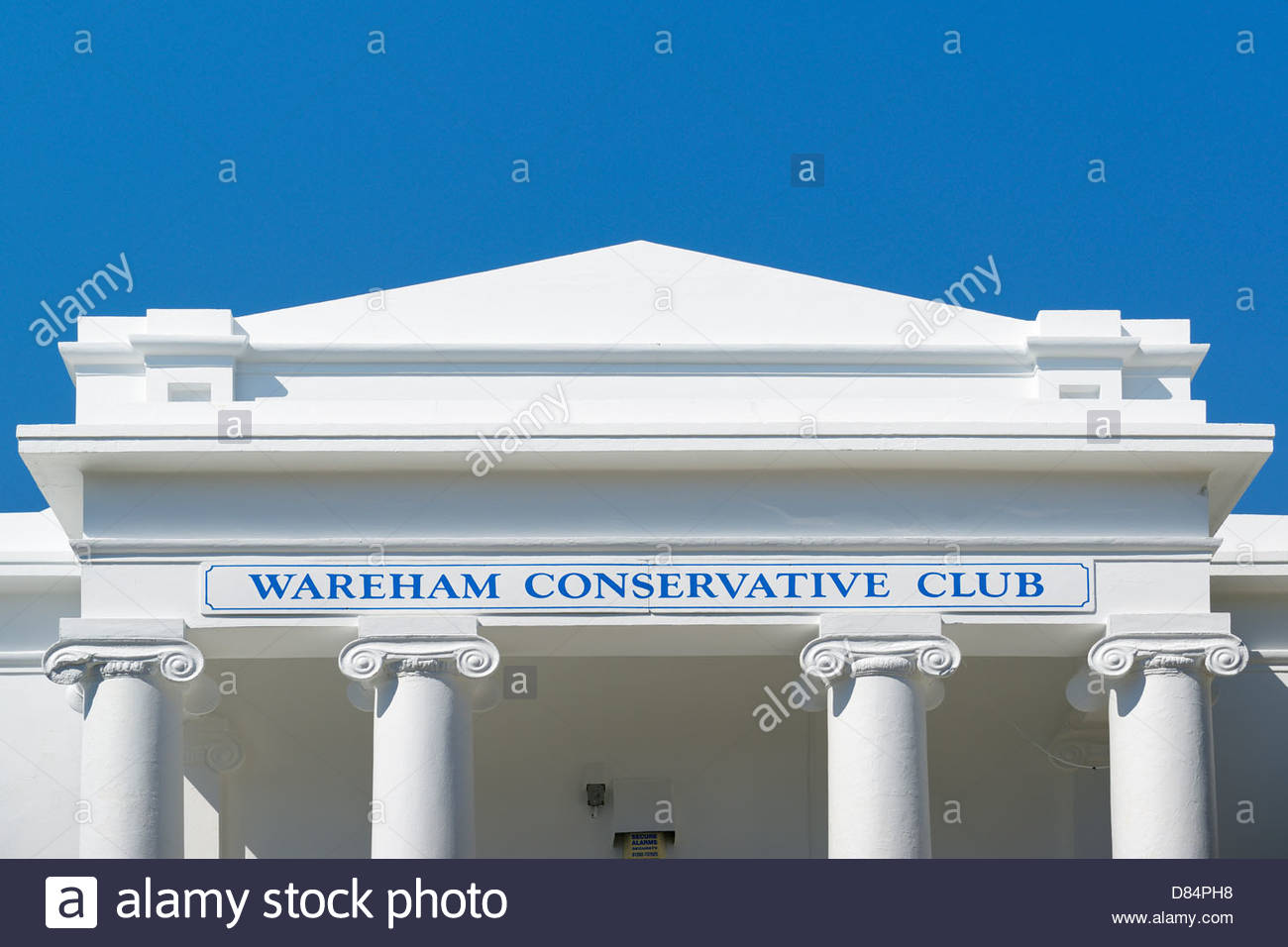 Portico Pediment High Resolution Stock Photography and Images - Alamy