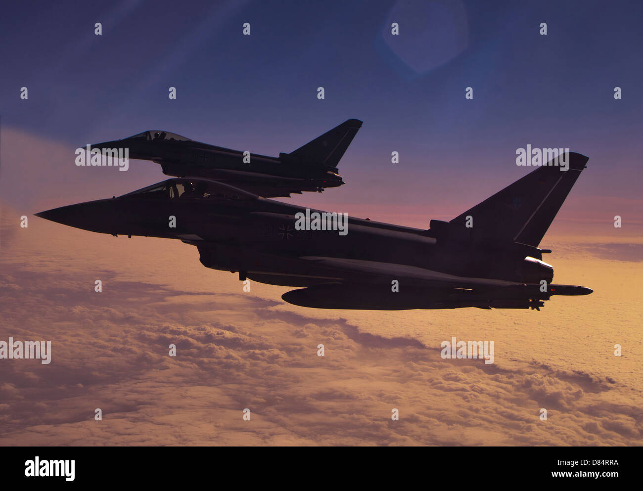 Fighter jet sunset hi-res stock photography and images - Alamy