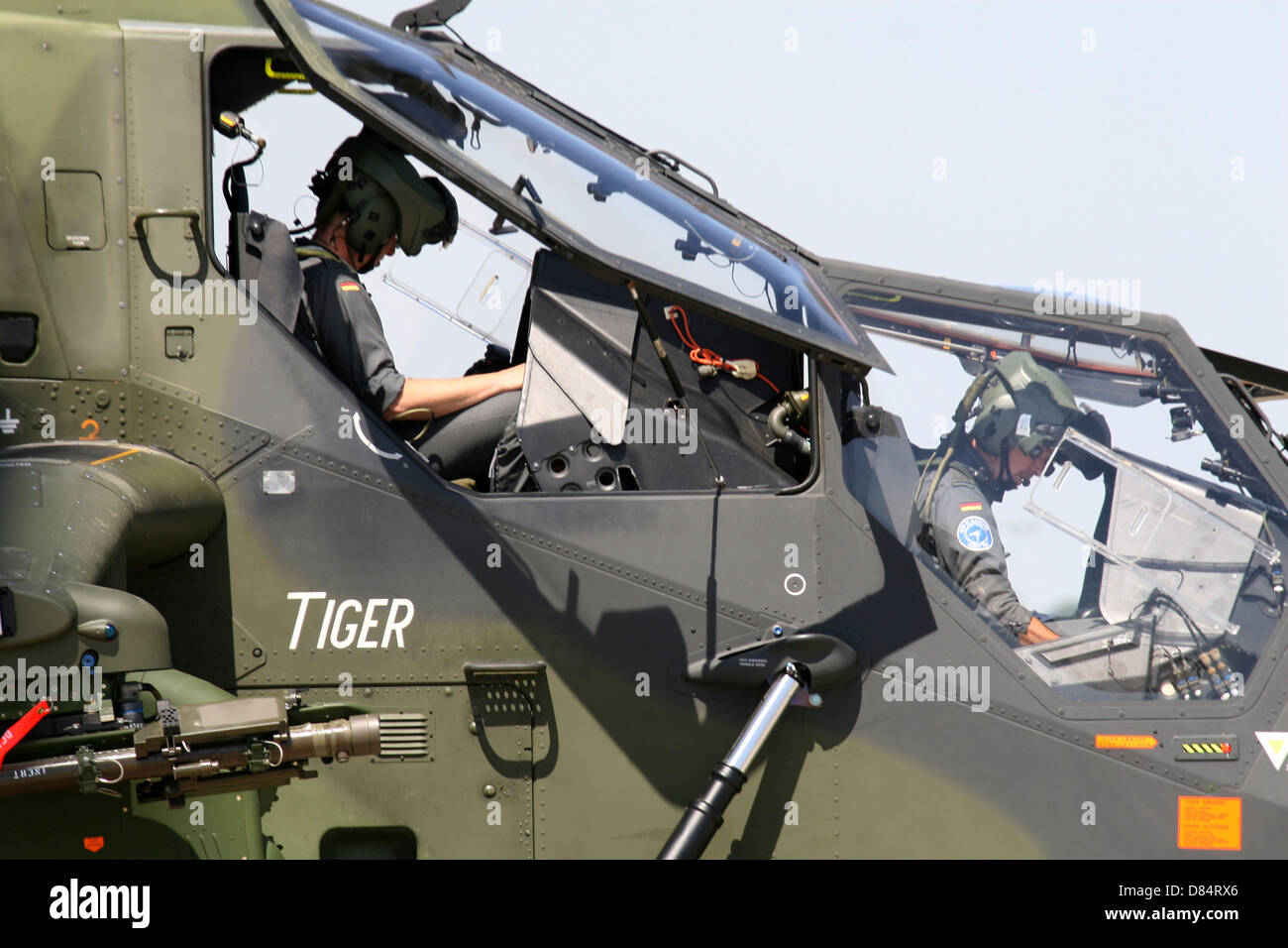 Eurocopter tiger cockpit hi-res stock photography and images - Alamy