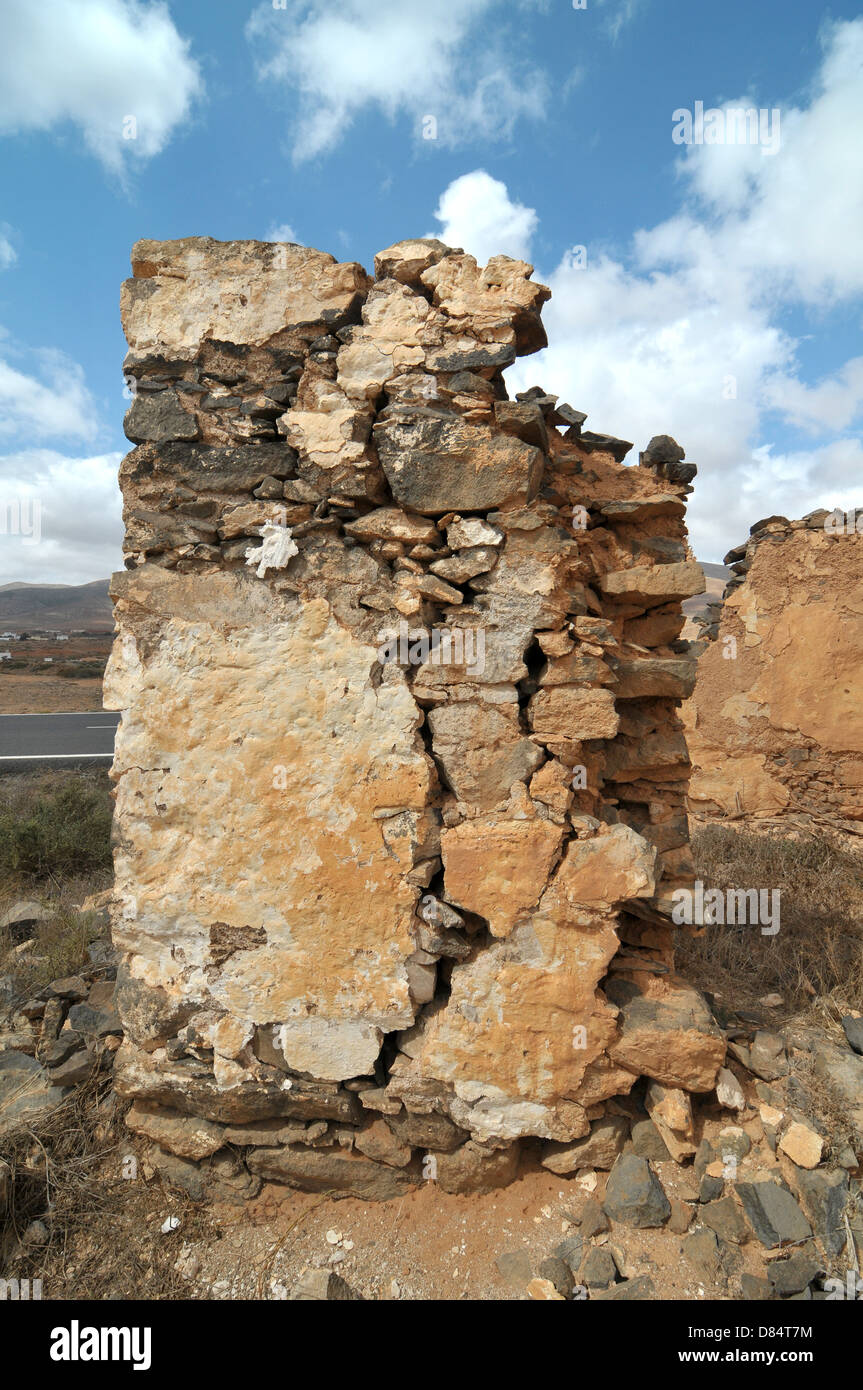 Old ancient building in the desert on a cloudy sky Stock Photo - Alamy