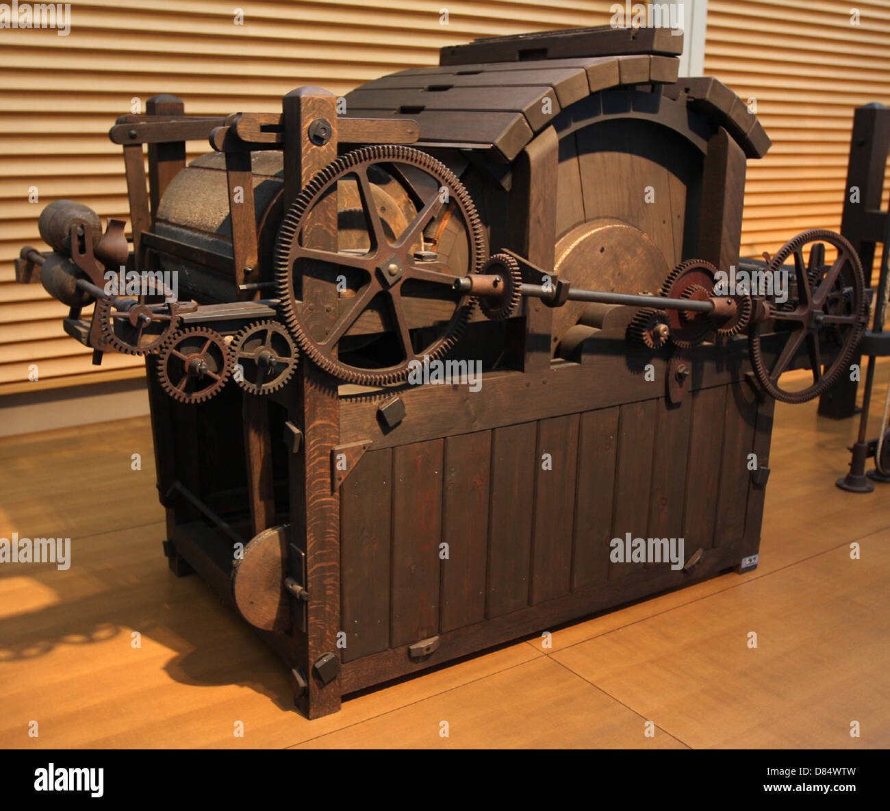 1775 Arkwright Carding Engine (replica Stock Photo - Alamy