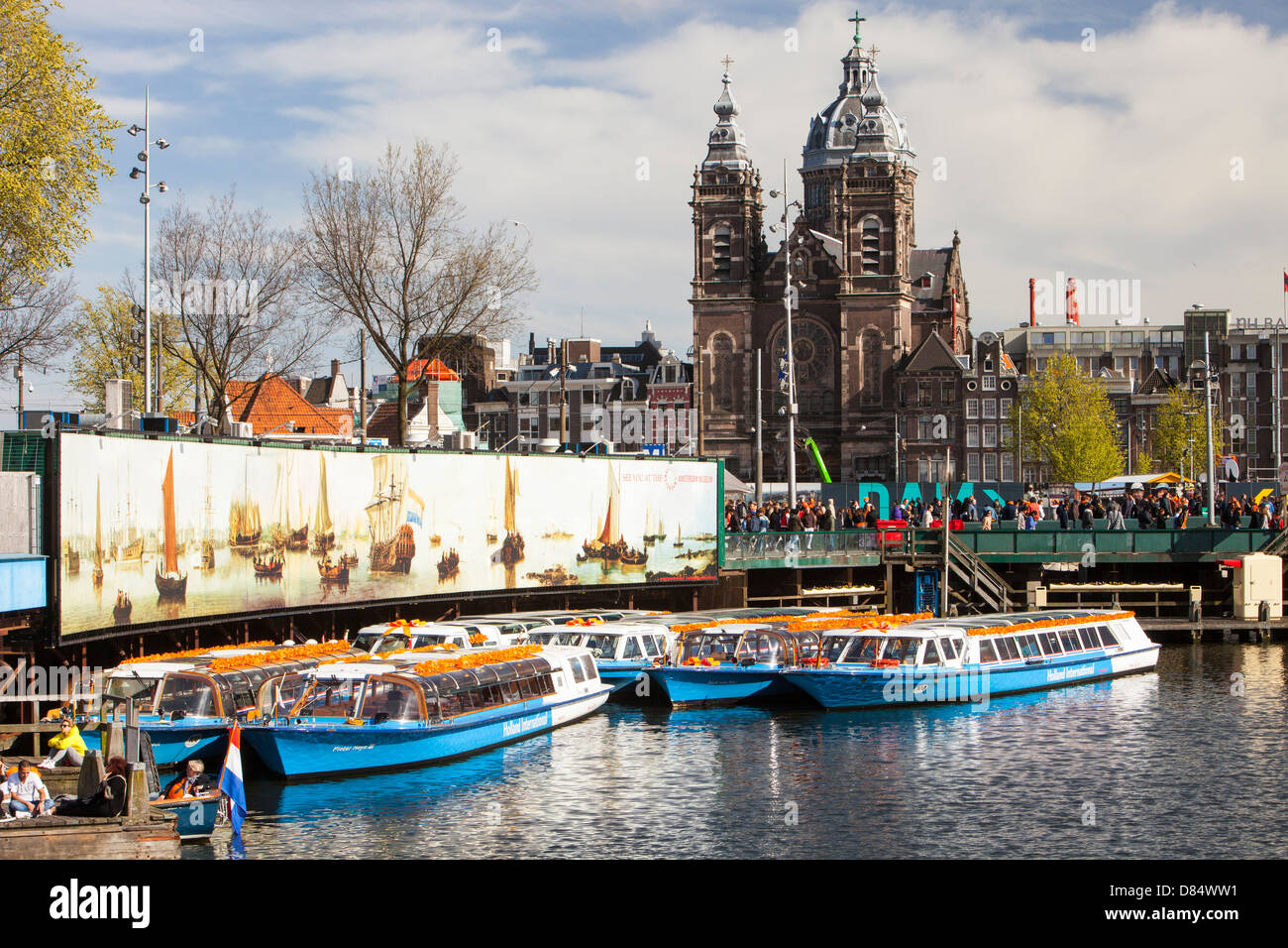 Holland amsterdam canal tour hi-res stock photography and images - Alamy