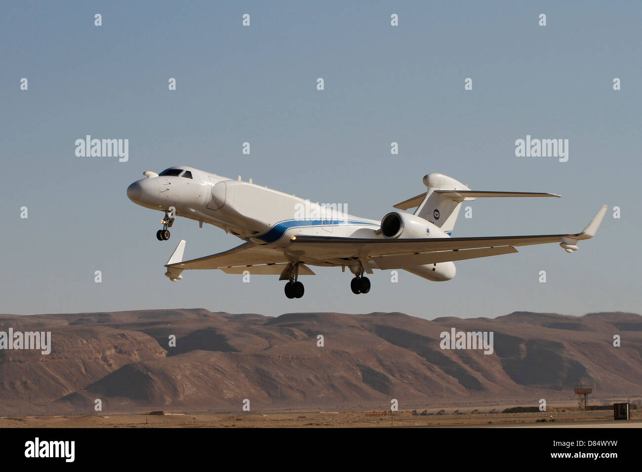 Gulfstream g550 eitam israeli air hi-res stock photography and images ...