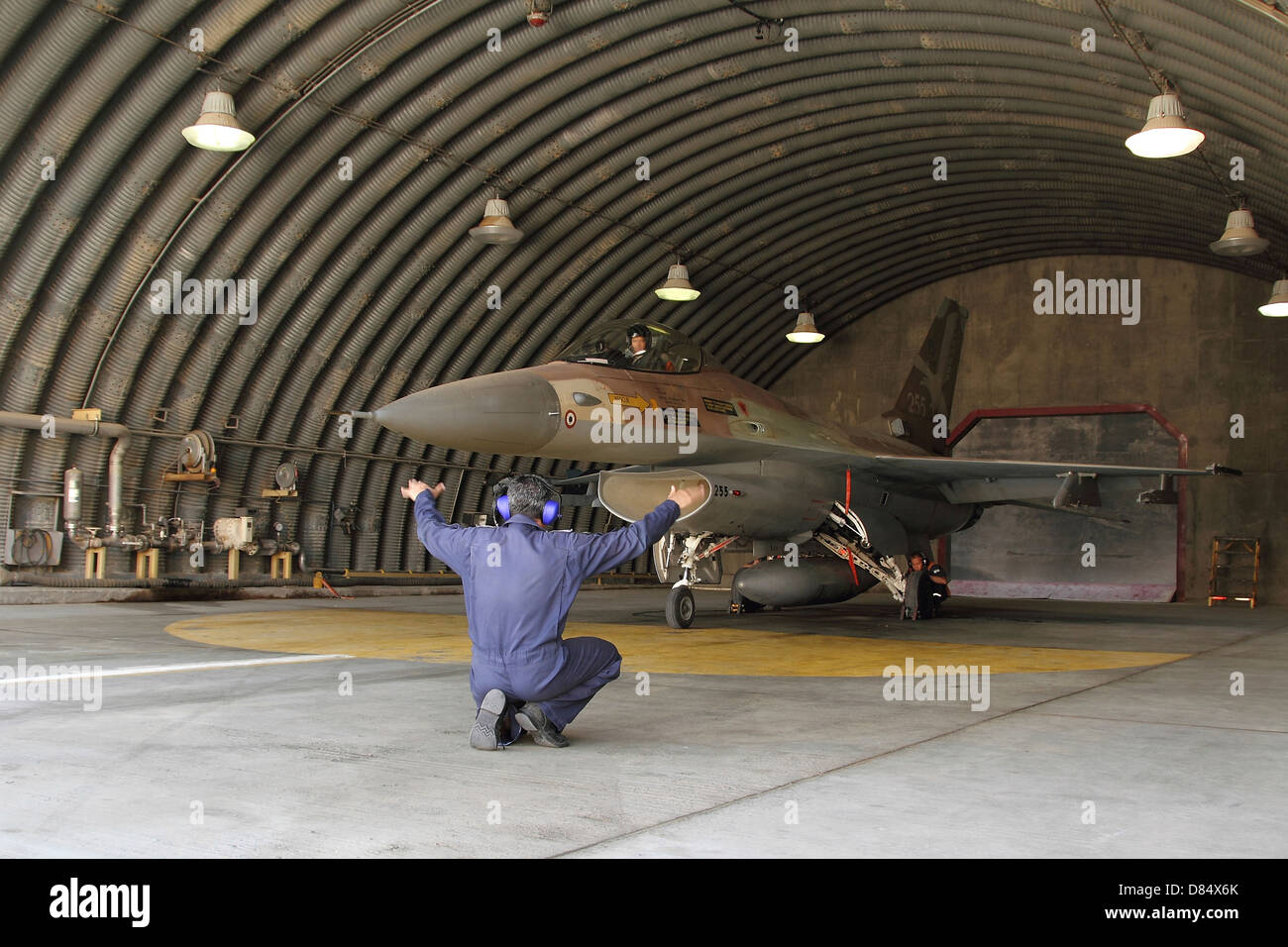An F-16A Netz of the Israeli Air Force ready to depart its hardened ...