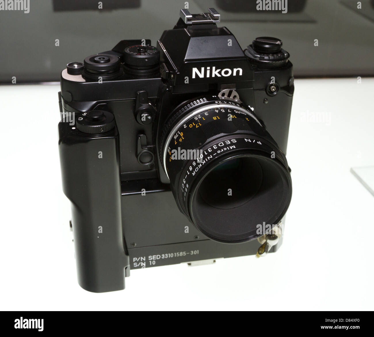 1981 Nikon F3 Small Camera NASA Modified 2012 CP Stock Photo - Alamy