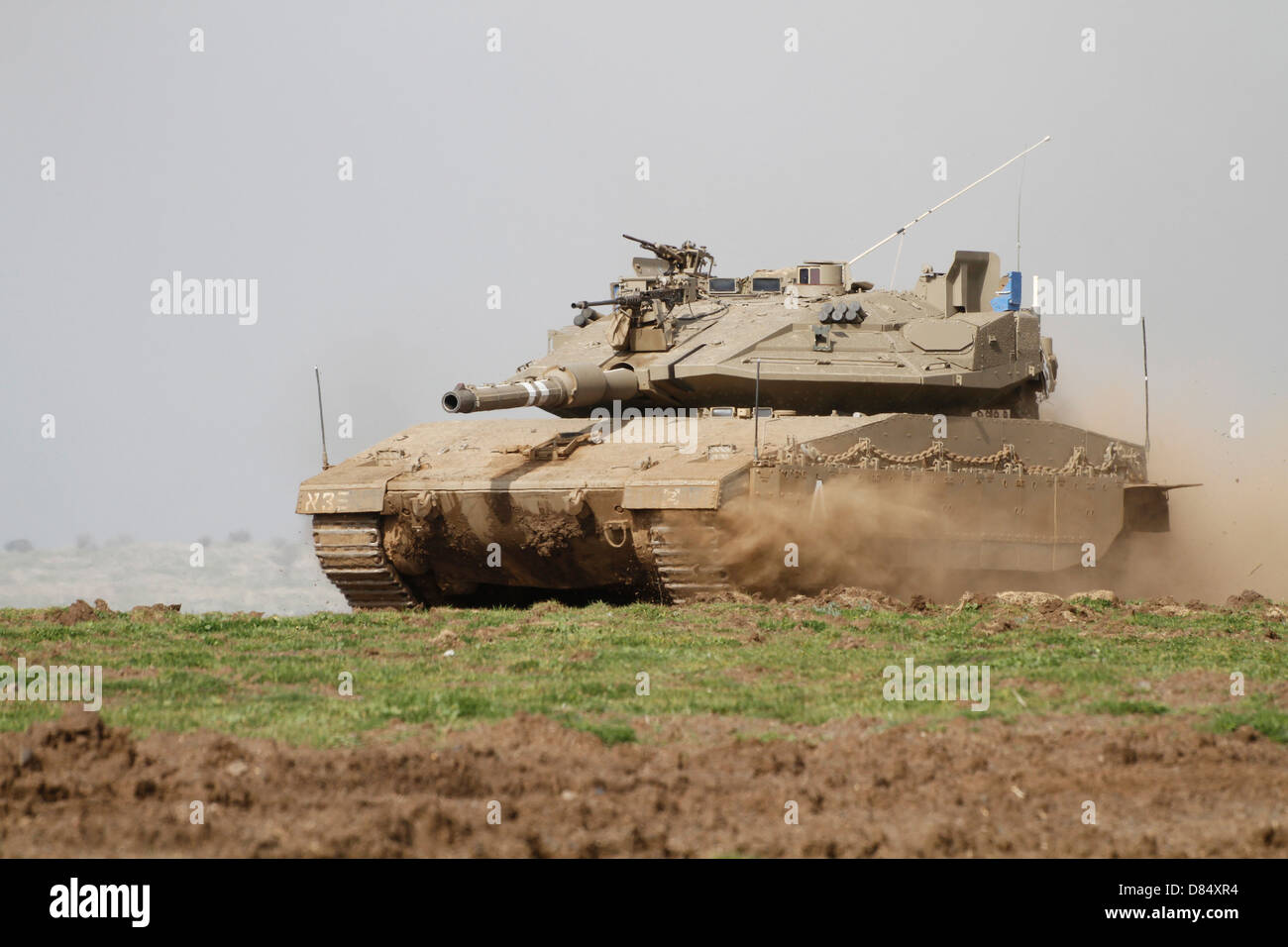 An Israel Defense Force Merkava Mark IV main battle tank in the Golan ...