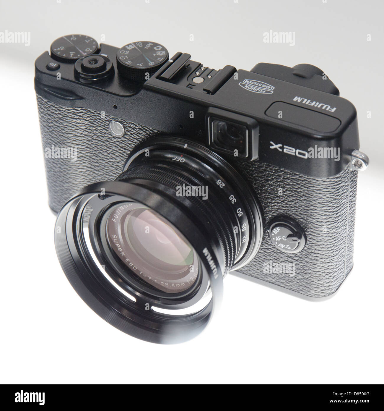 The 2013 Fujifilm X20 is a premium compact digital camera known for its ...
