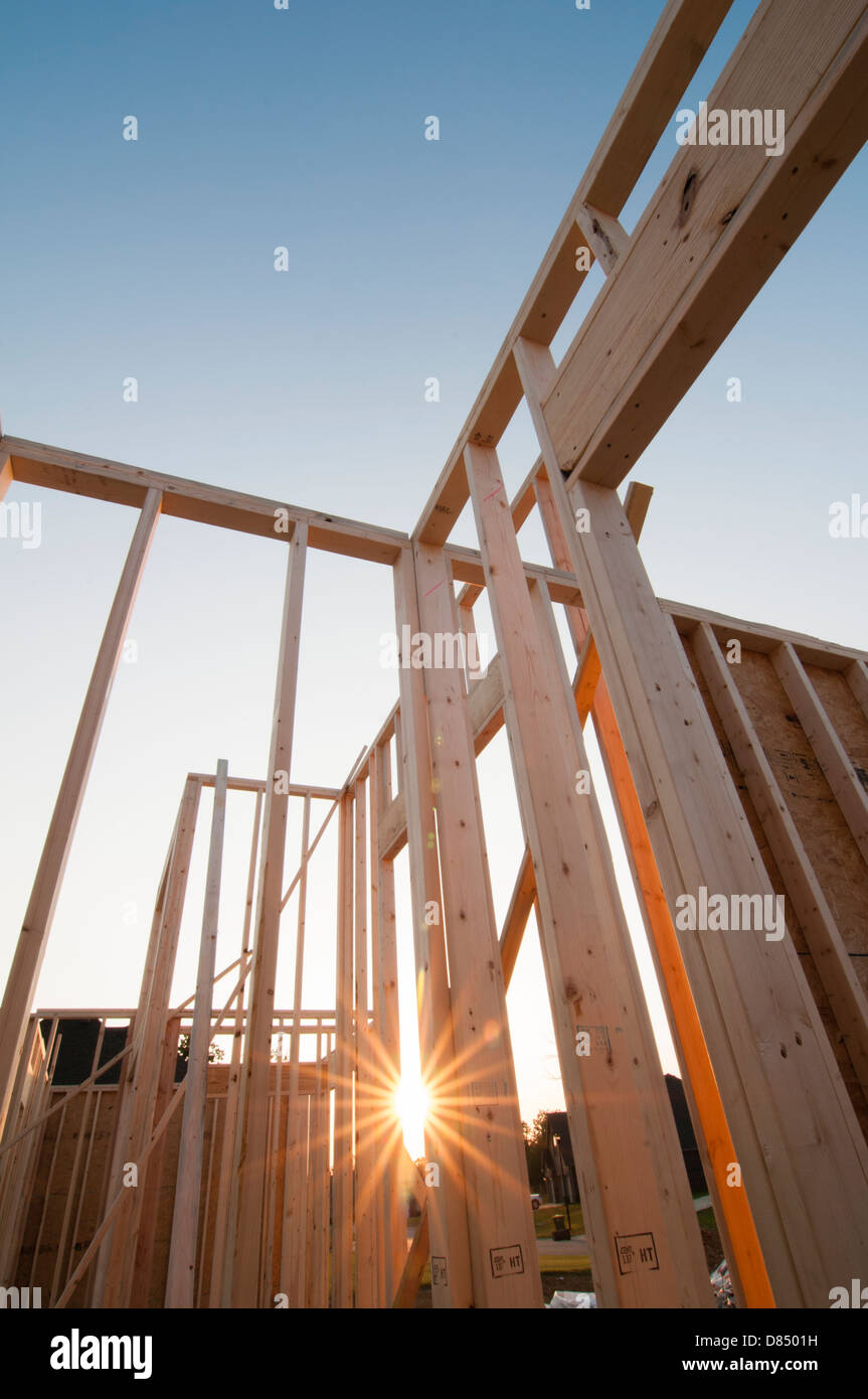 Wooden structure of house under construction Stock Photo - Alamy