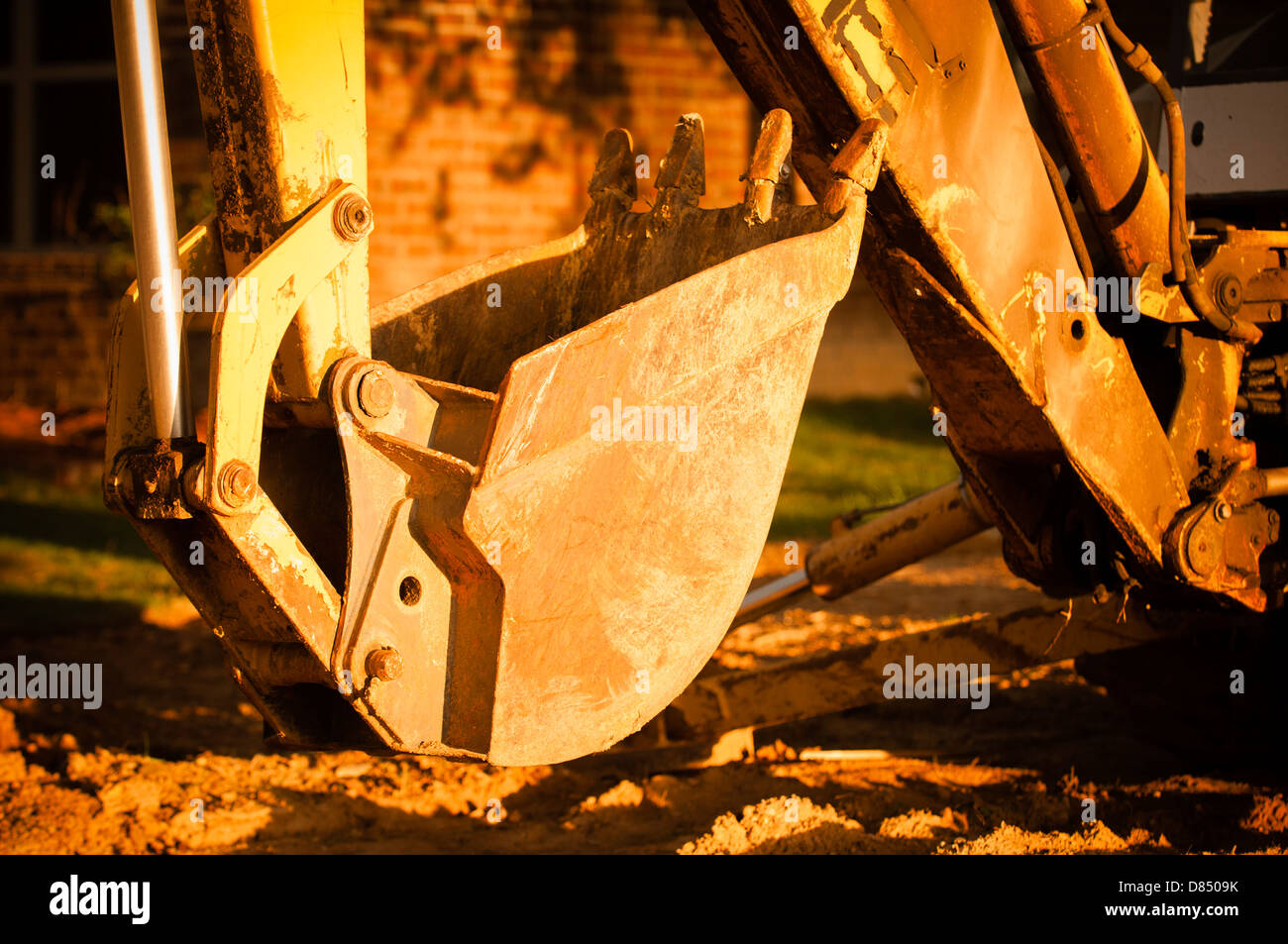 Backhoe bucket hi-res stock photography and images - Alamy