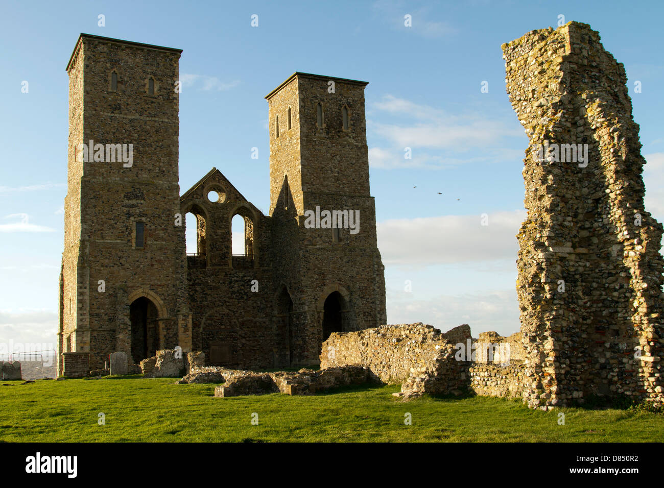Reculver hi-res stock photography and images - Alamy