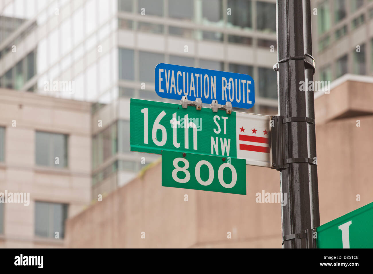 Evacuation hi-res stock photography and images - Alamy