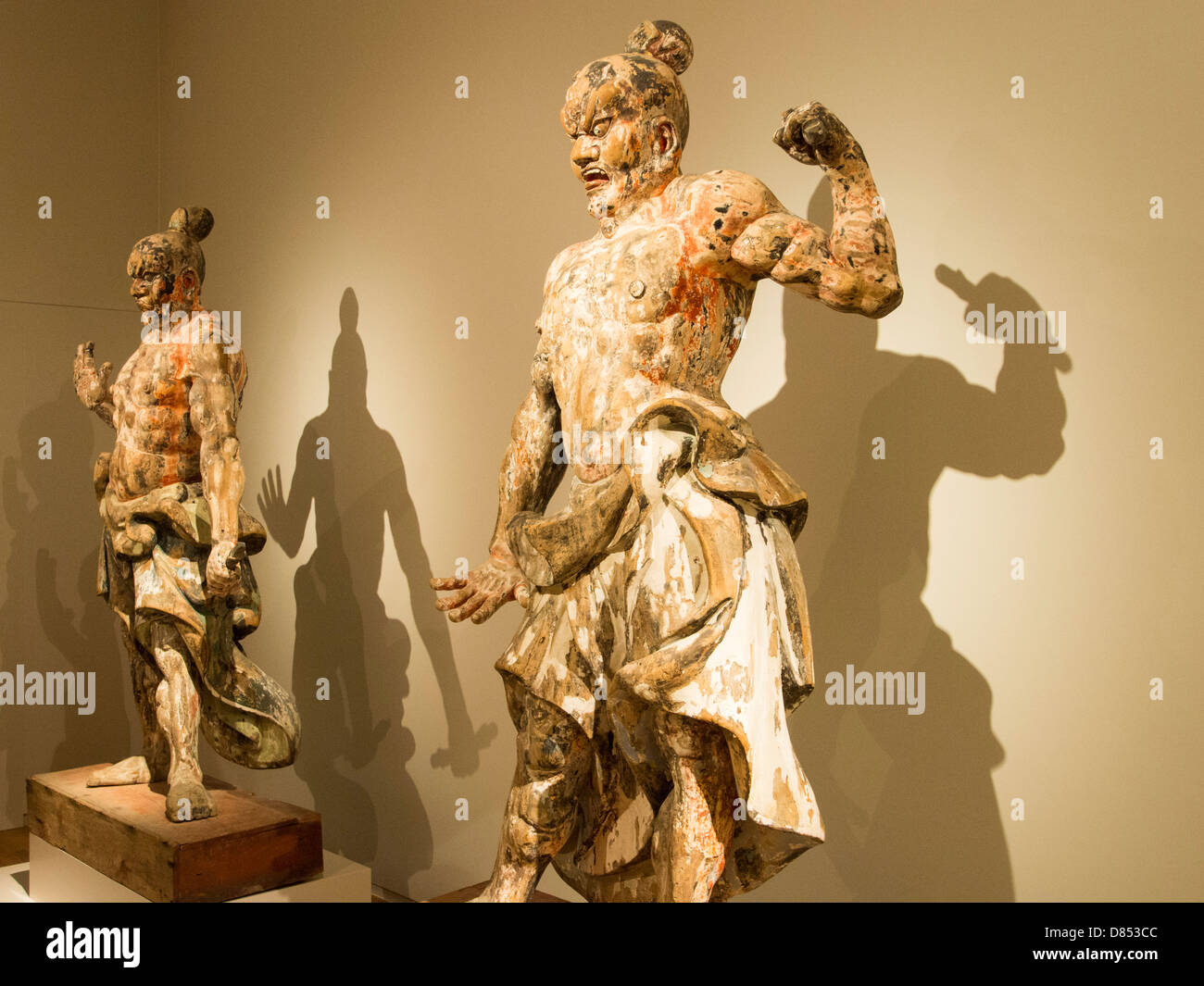 Two Chinese temple guardians at the famous Reichstag museum in ...