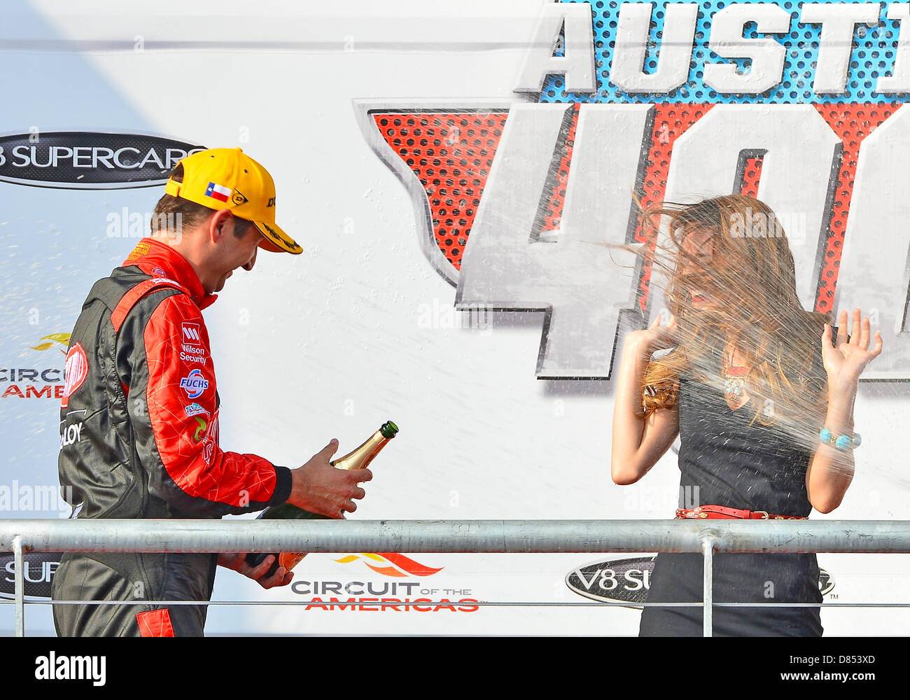 Victory stand hi-res stock photography and images - Alamy