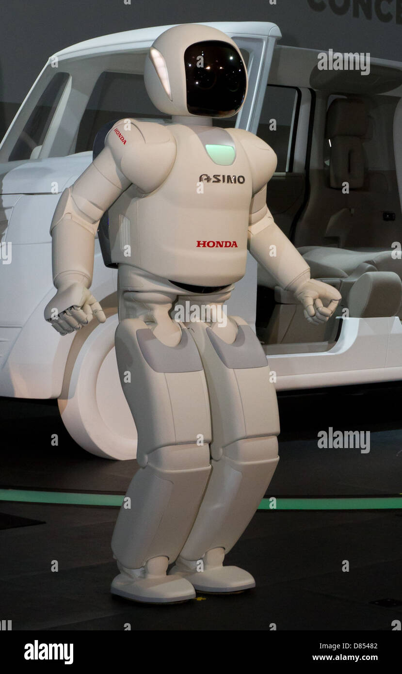 Robotic humanoid movement hi-res stock photography and images - Alamy