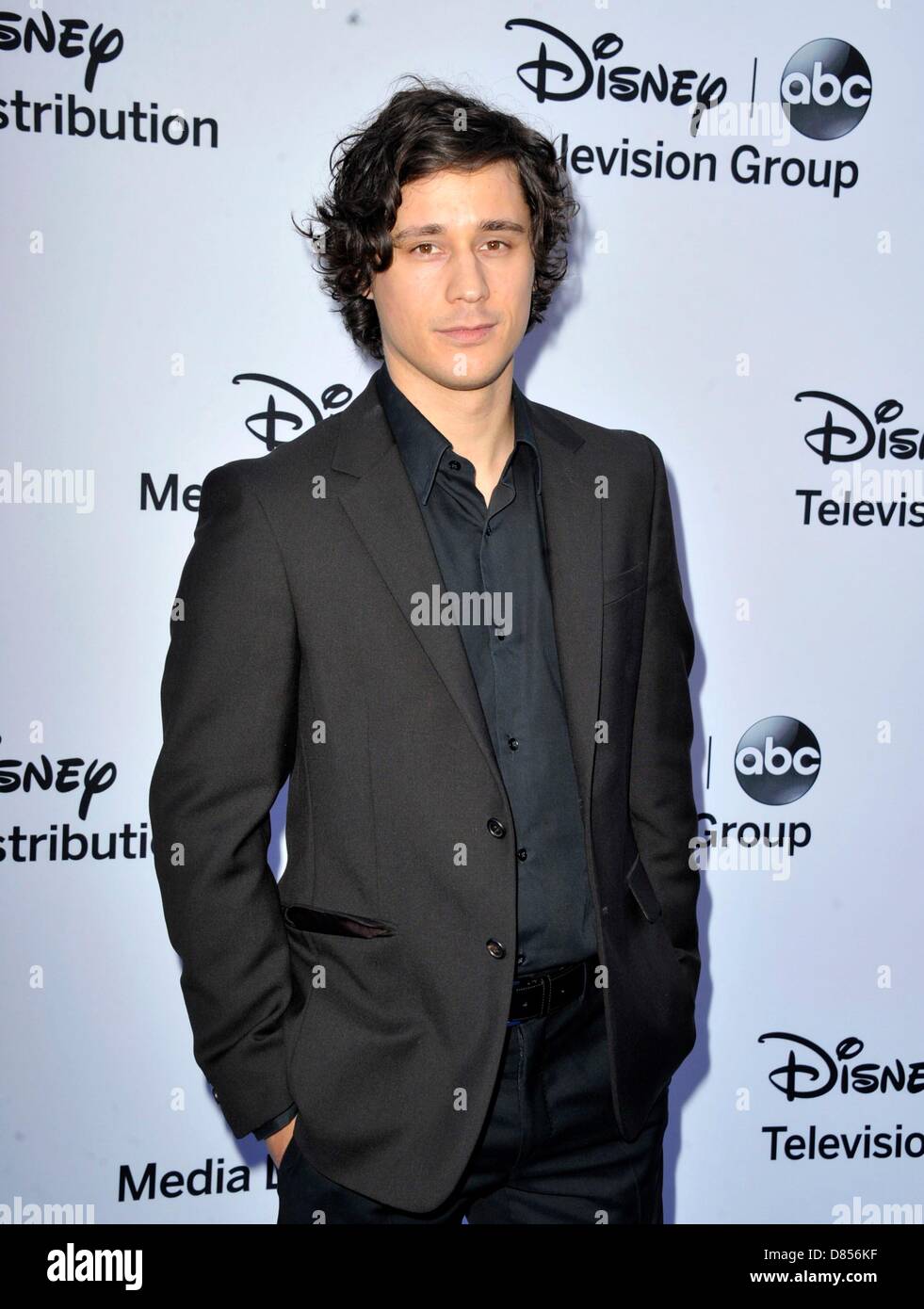 Peter Gadiot
