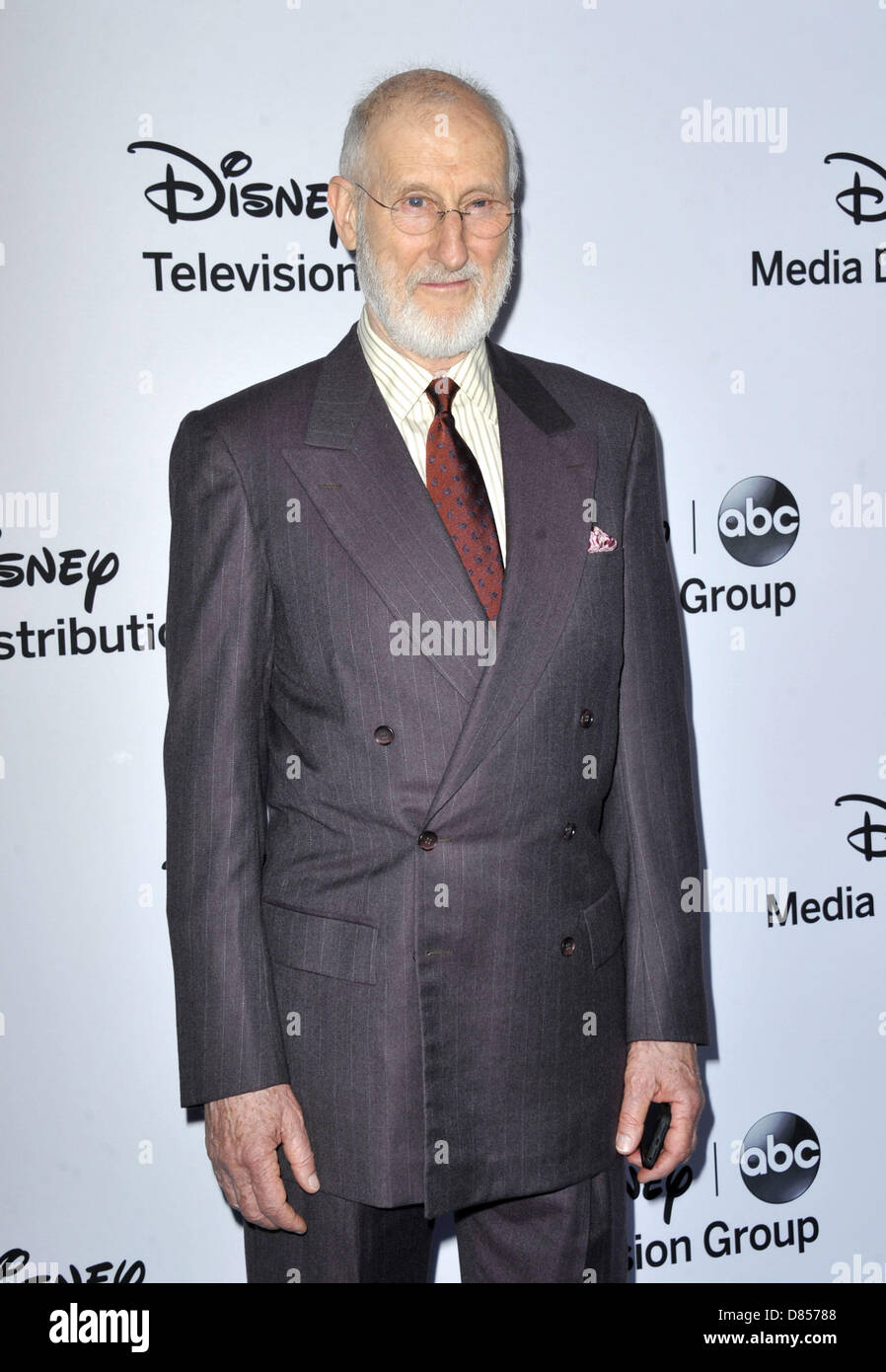 Los Angeles, California, USA. 19th May 2013. James Cromwell attending ...