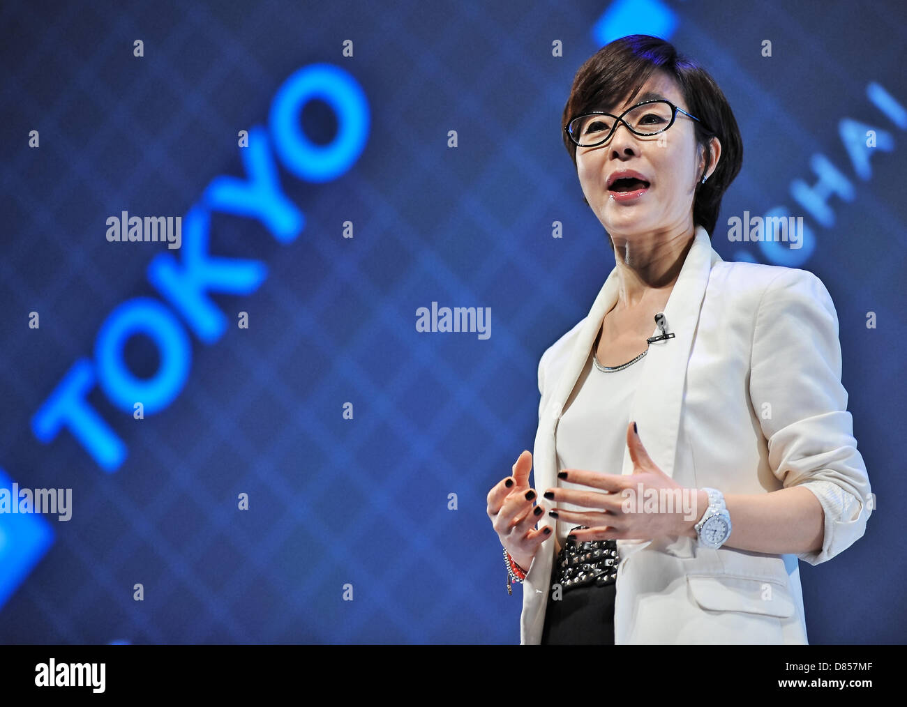 Lee Young Hee, Samsung, May 16, 2013, Tokyo, Japan : Lee Young Hee ...