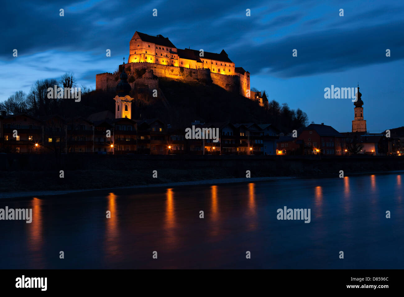 Burghausen castle bavaria night hi-res stock photography and images - Alamy