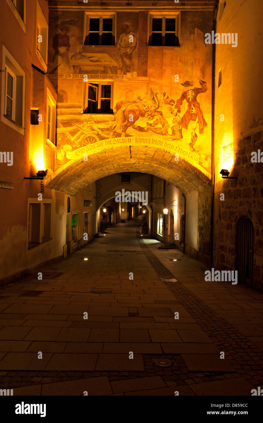Archway street at night, Burghausen Upper Bavaria Germany Stock Photo ...