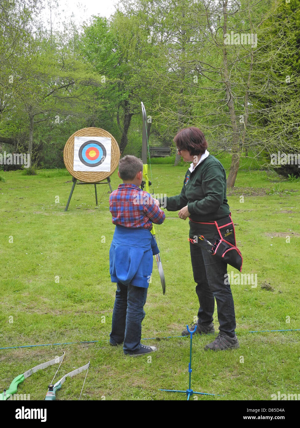 Learning archery hi-res stock photography and images - Alamy