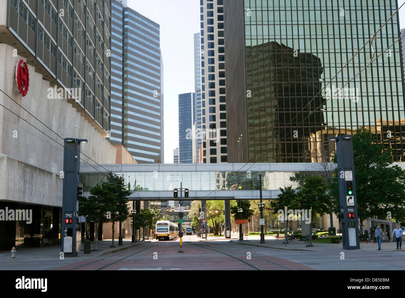 A view of the DART metro system in Dallas, Texas Stock Photo - Alamy