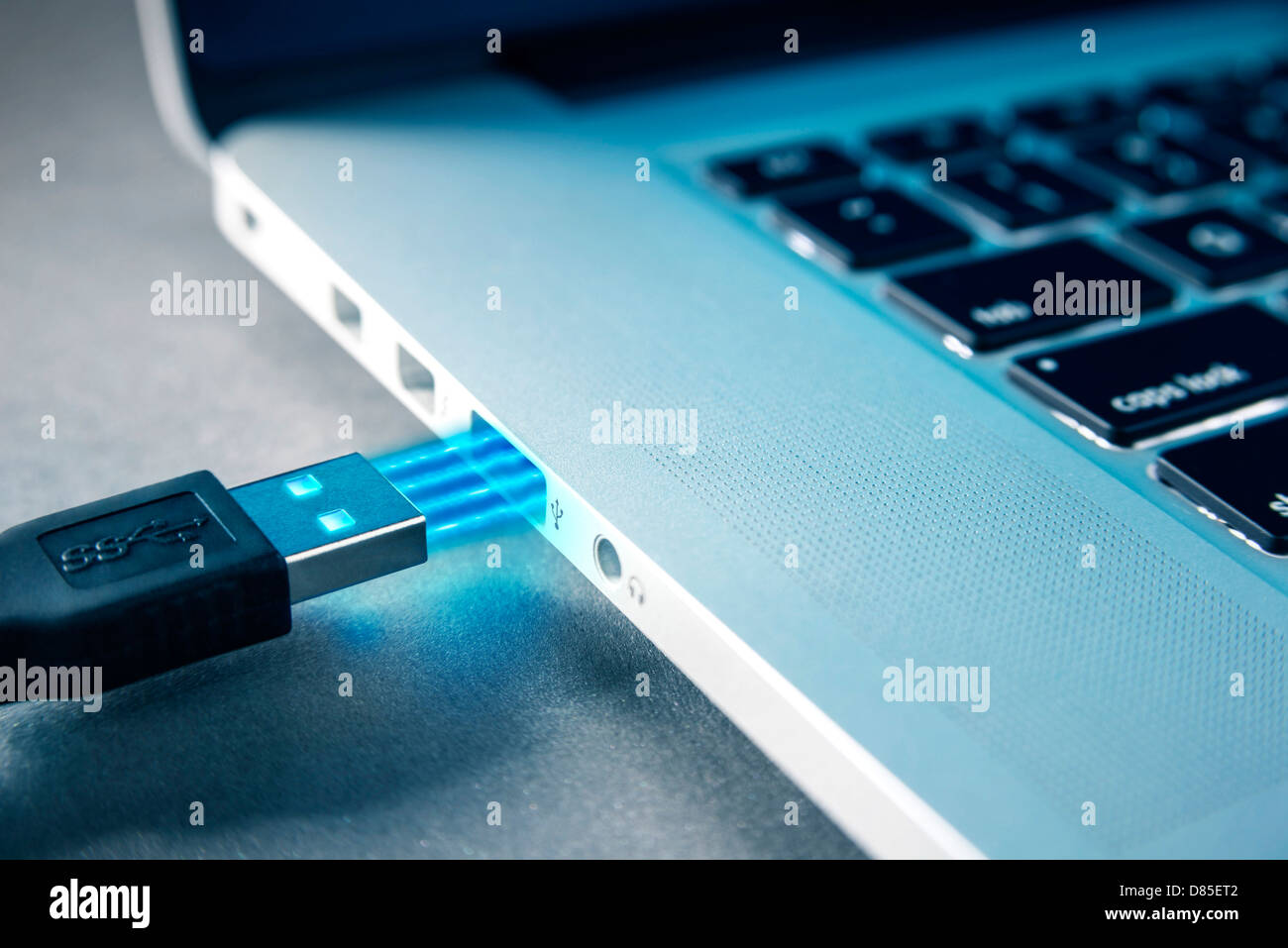 USB connection to a laptop Stock Photo - Alamy