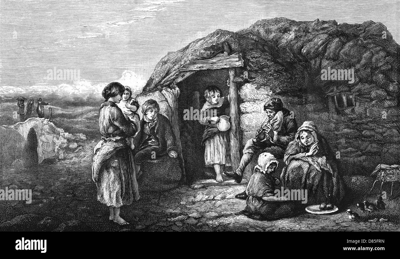 Irish Peasant Cabin Stock Photo - Alamy