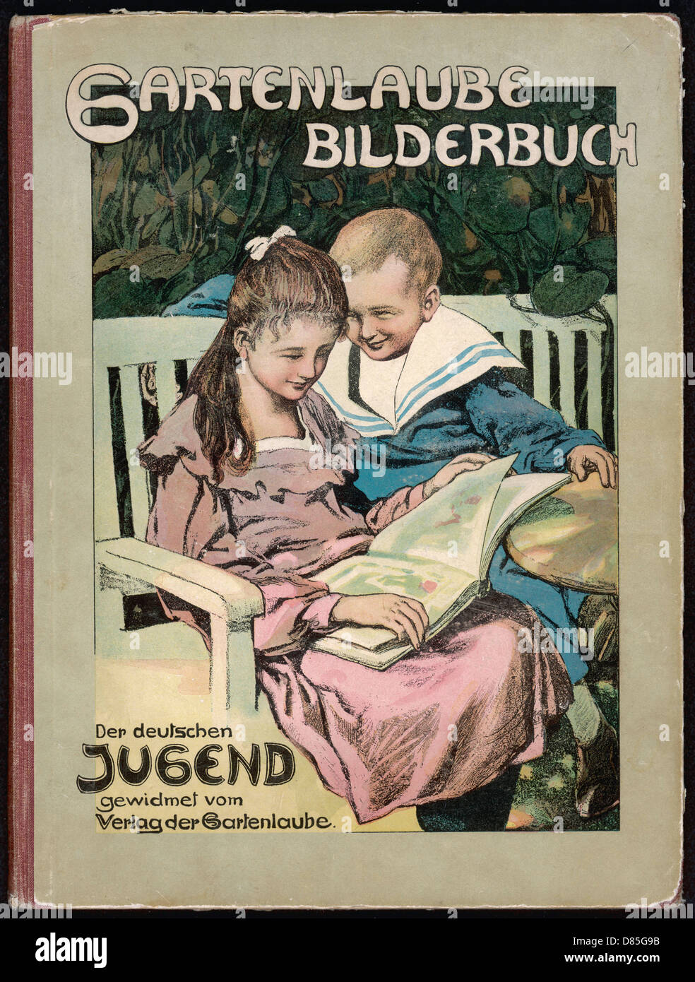 German child reading hi-res stock photography and images - Alamy