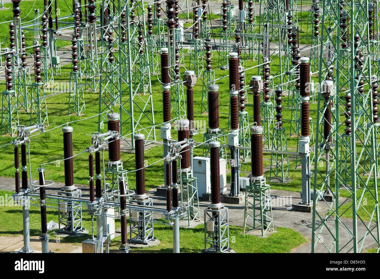 High conductors hi-res stock photography and images - Alamy