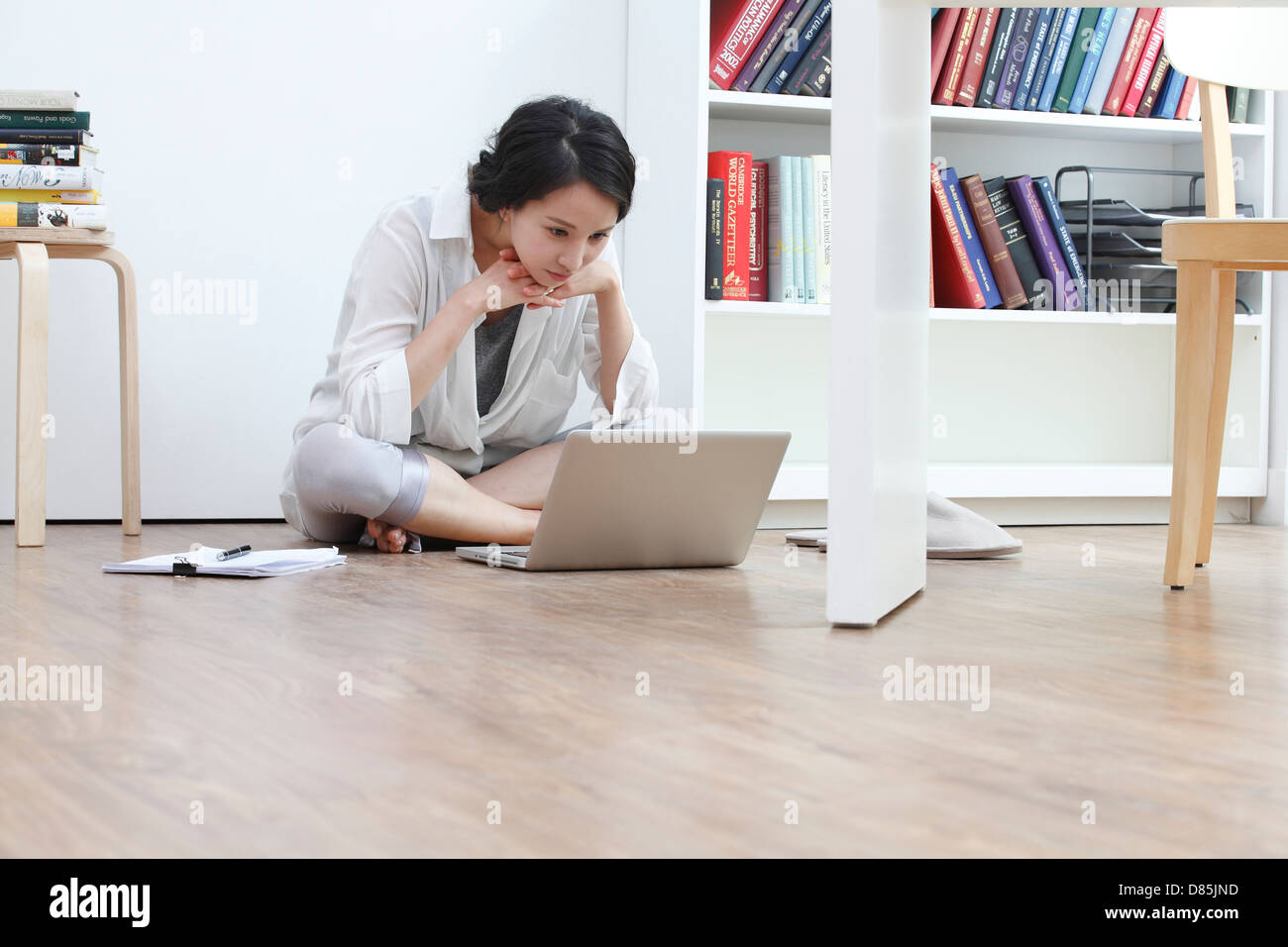 young woman sitting laptop computer Stock Photo - Alamy