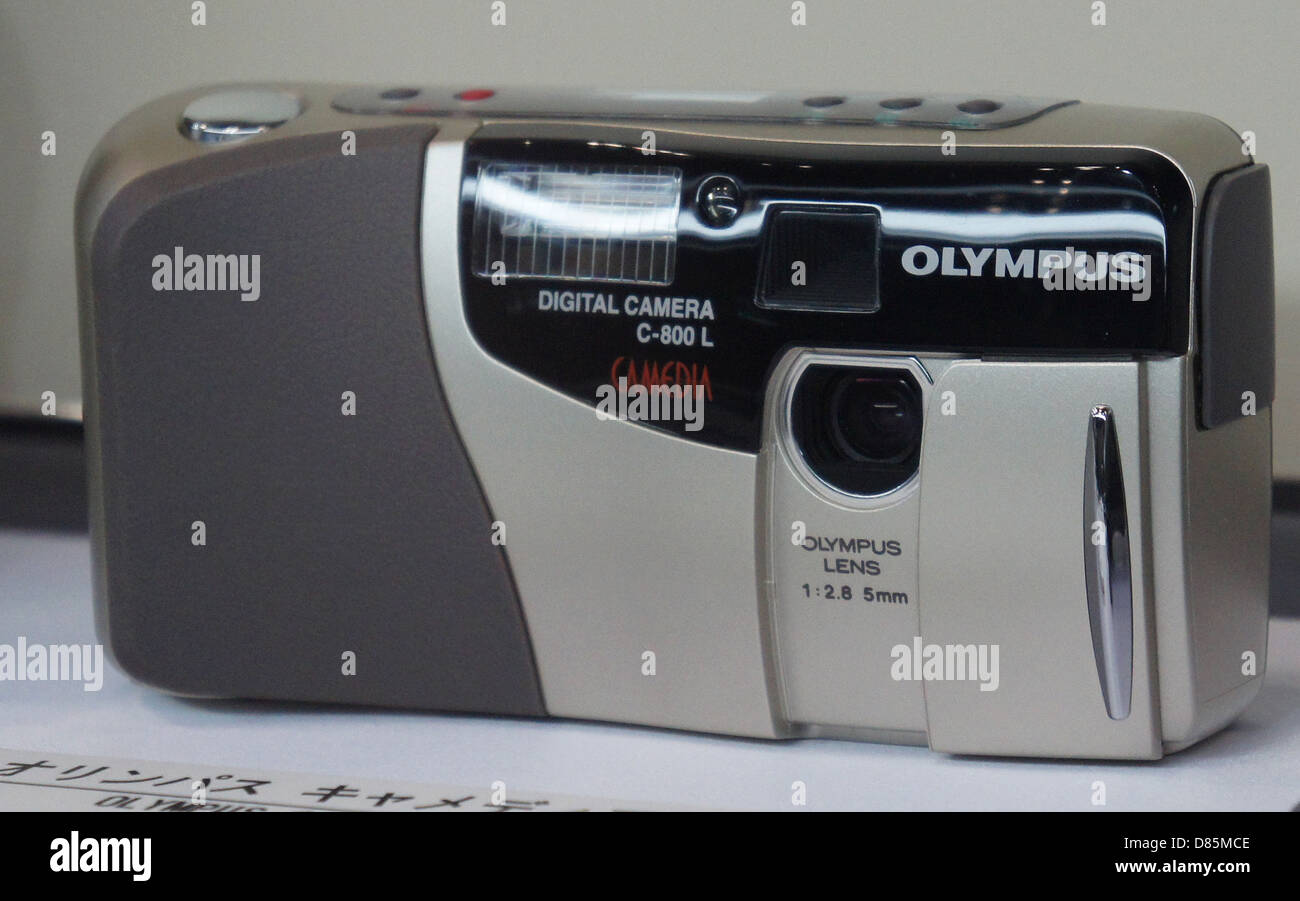 The Olympus Camedia C-800L is a compact digital camera from the Camedia ...
