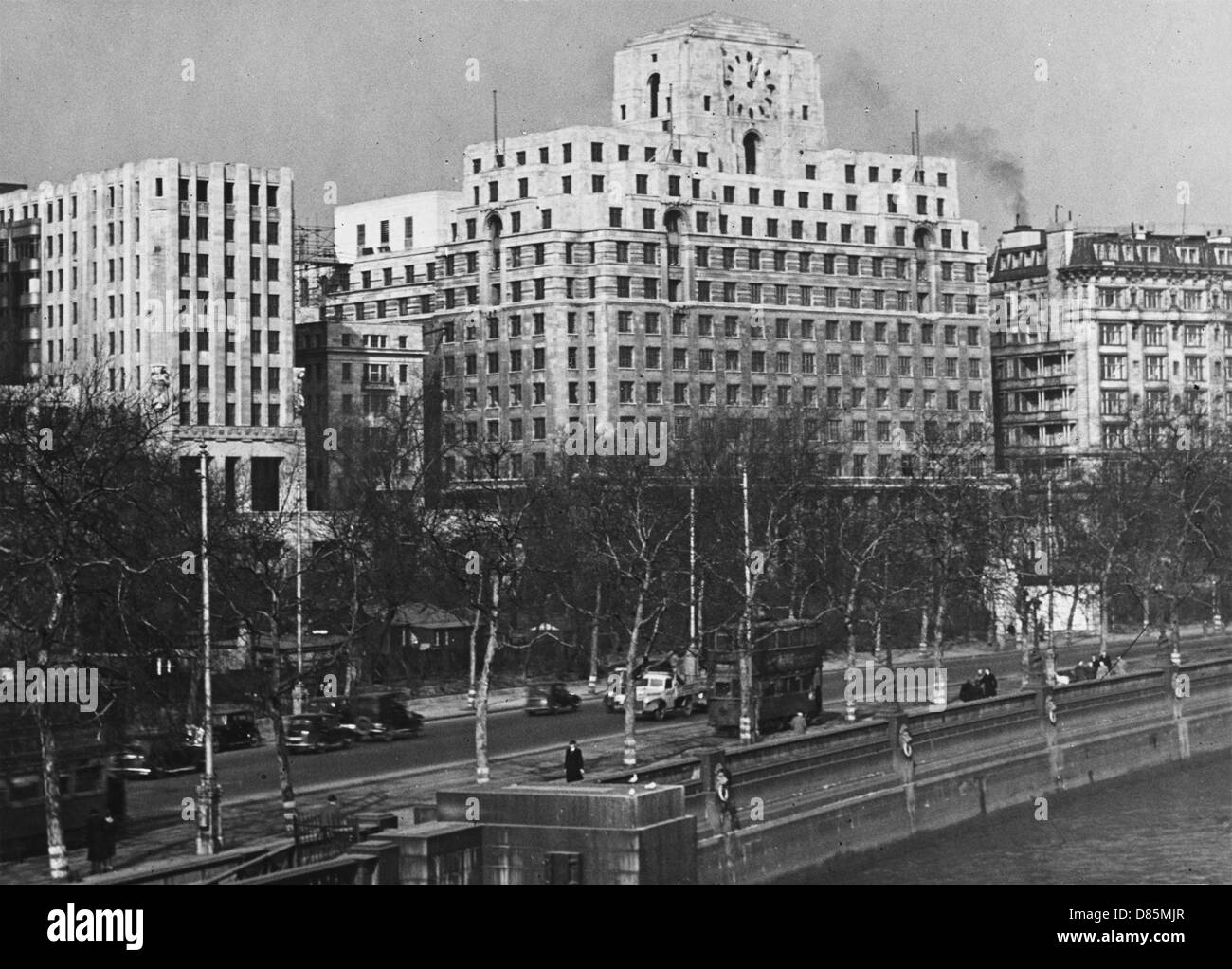 Shell mex house High Resolution Stock Photography and Images - Alamy