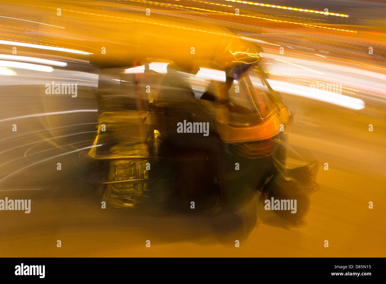 Auto rickshaw delhi hi-res stock photography and images - Alamy