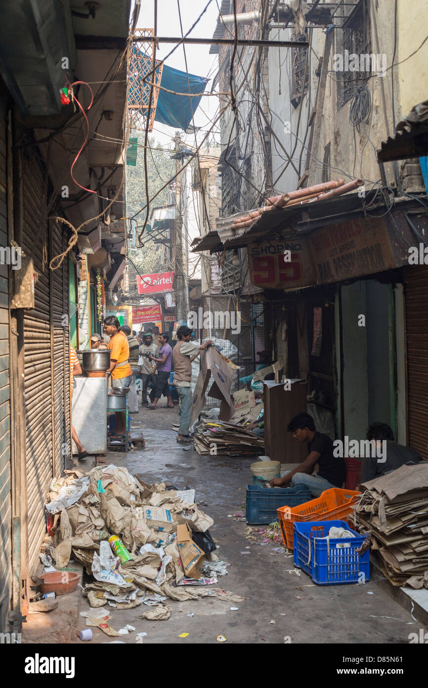 India, Uttar Pradesh, New Delhi, back street scene near New Delhi ...